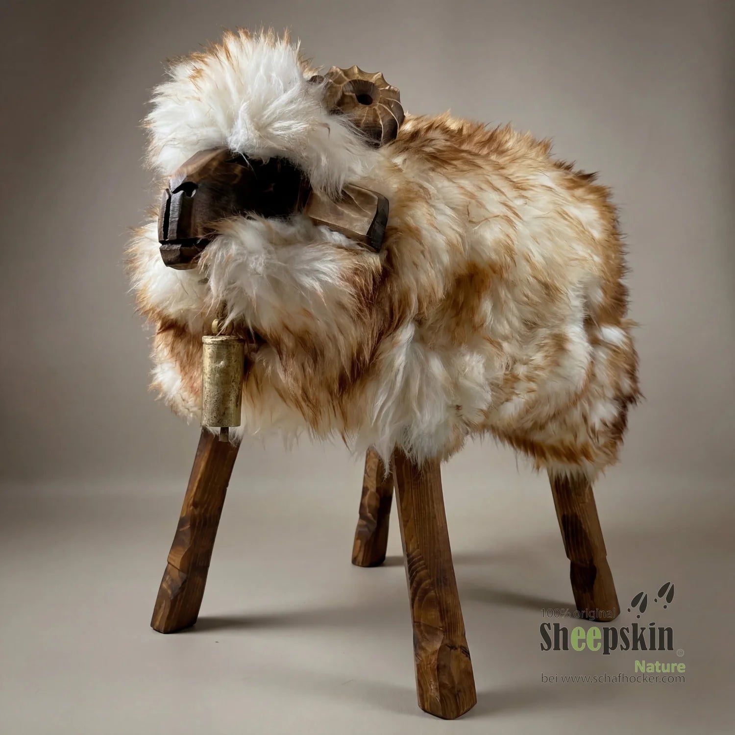 Sheep stool »Roberto« | limited construction lace | Sheepskin Nature ...